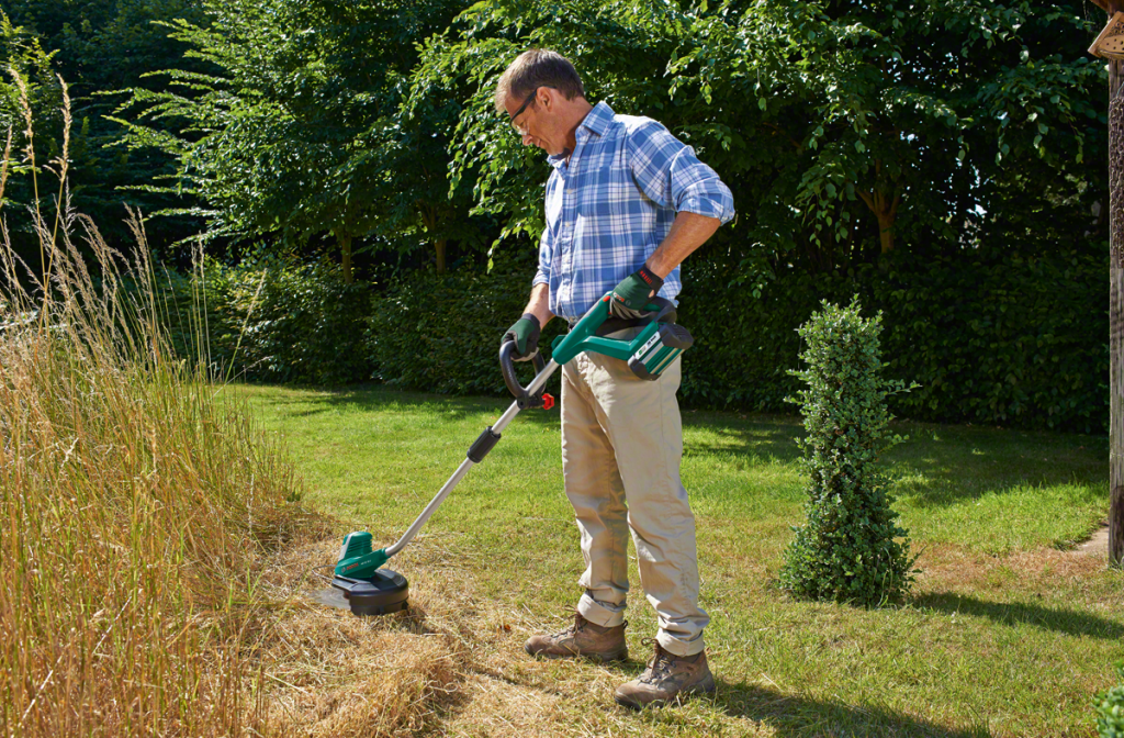 Le rotofil : un outil de jardinage important - Darwin at Home